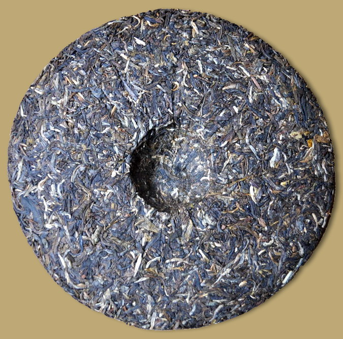 2006 6FTM Spring Tips Raw Pu-erh Cake
